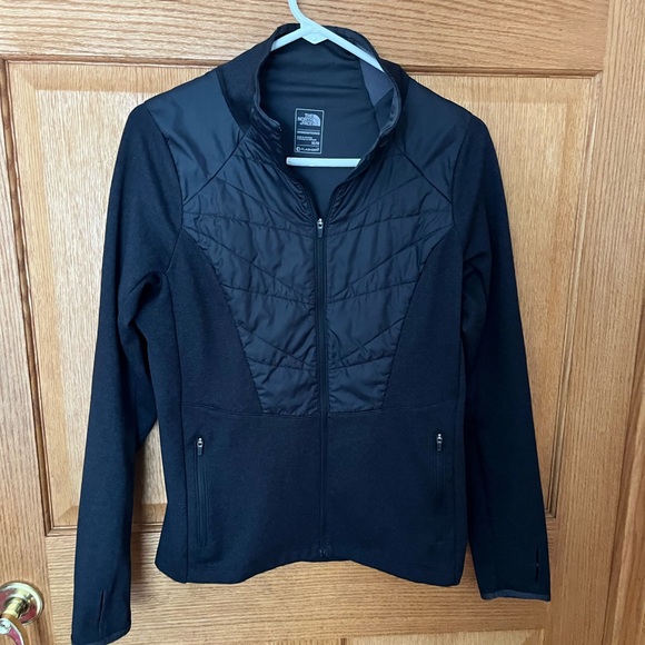 The North Face | Jackets & Coats | The North Face Black Sonic Fitted ...